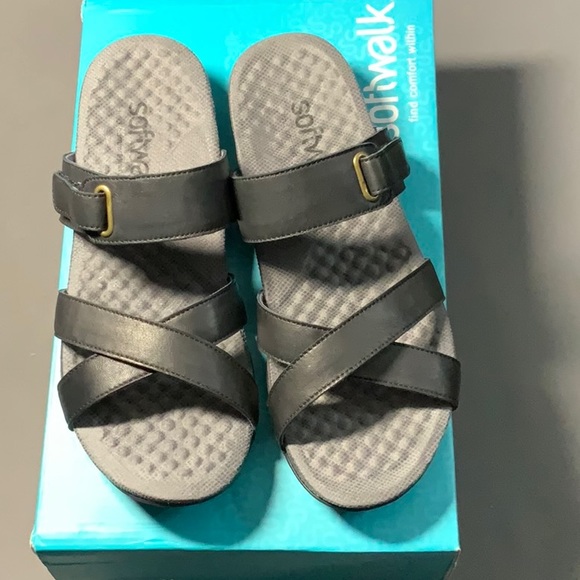SoftWalk | Shoes | New Softwalk Comfort Sandal Black Leather 9n Narrow ...
